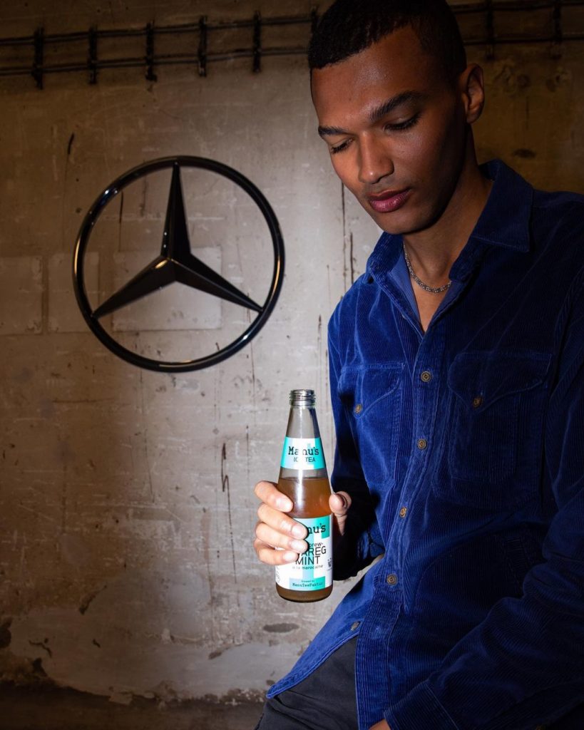 Manu’s Rebranding & Visual Identity – Velvet Nation